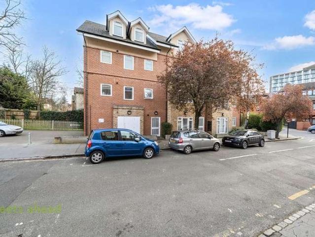 1 bed flat for sale