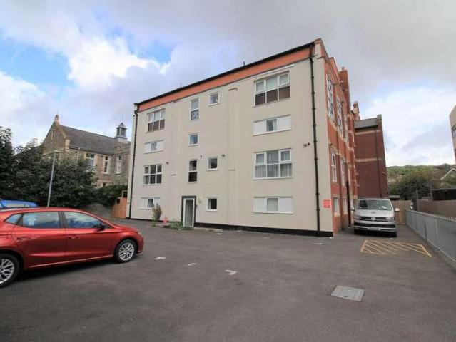 1 bed flat for sale