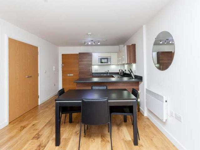 1 bed flat for sale