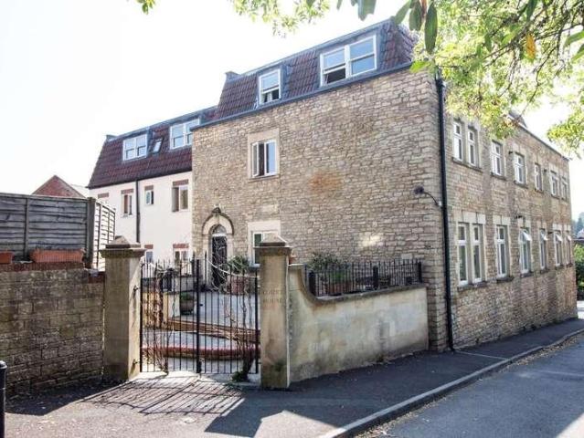 1 bed flat for sale