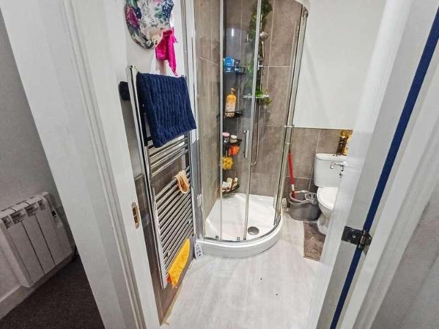 1 bed flat for sale