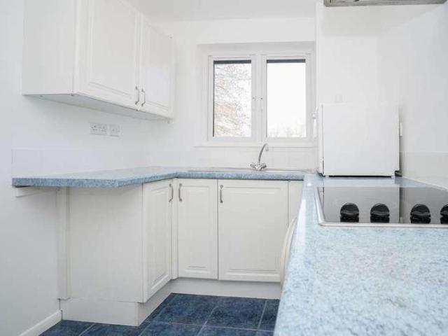 1 bed flat for sale