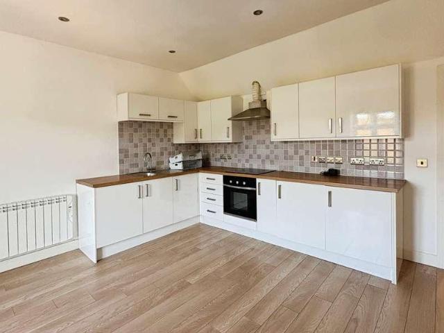 1 bed flat for sale