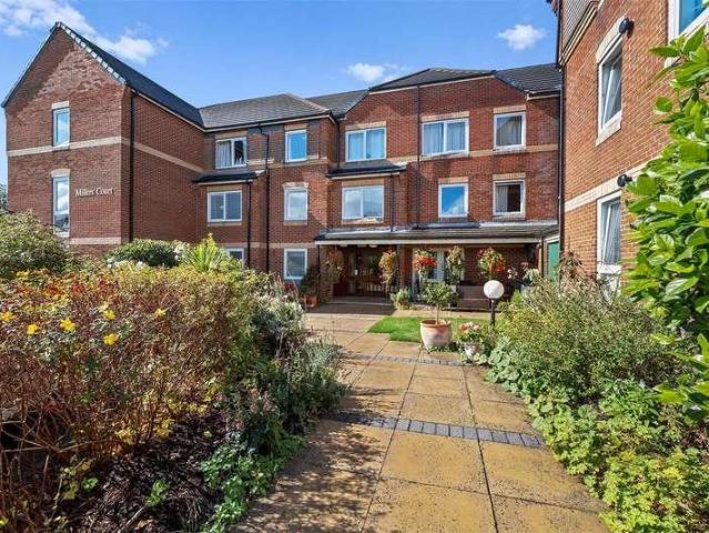 1 bed flat for sale