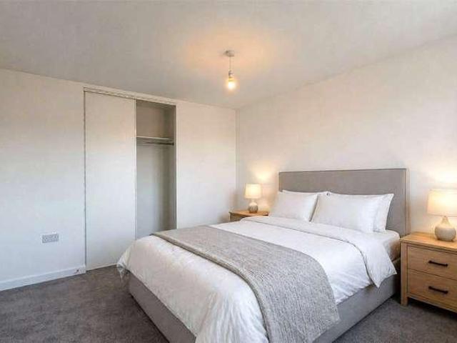 1 bed flat for sale