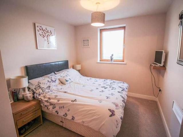 1 bed flat for sale