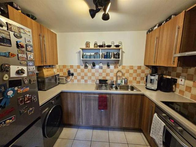 1 bed flat for sale