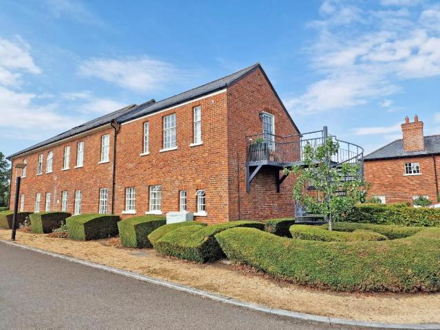 1 bed flat for sale