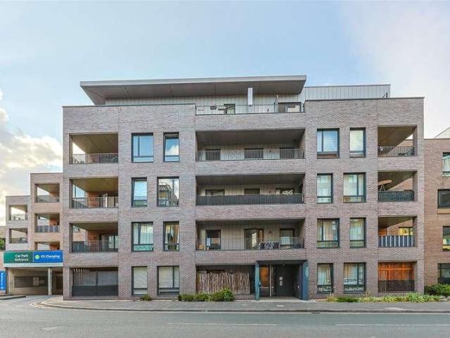 1 bed flat for sale