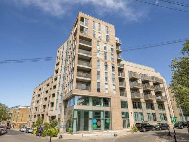 1 bed flat for sale