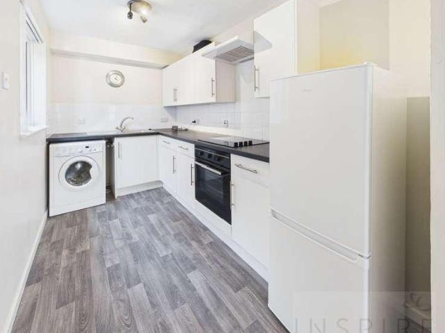 1 bed flat for sale