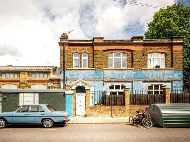 1 bed flat for sale