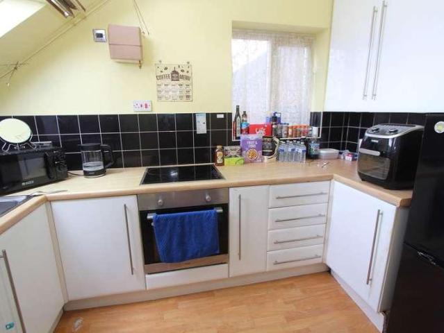 1 bed flat for sale