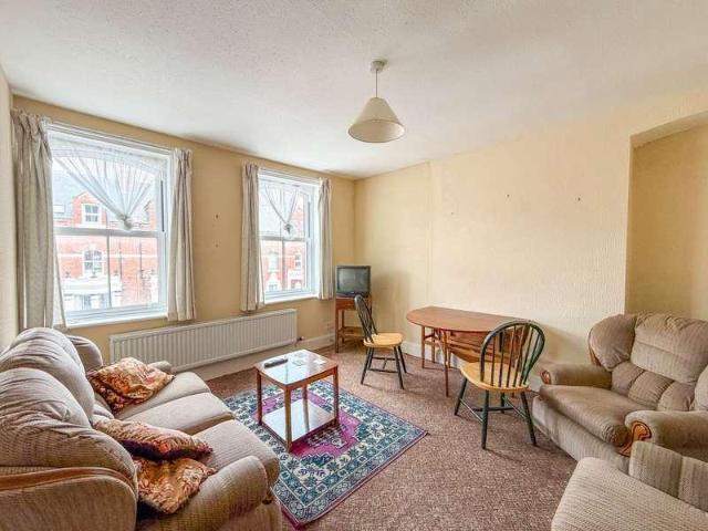 1 bed flat for sale