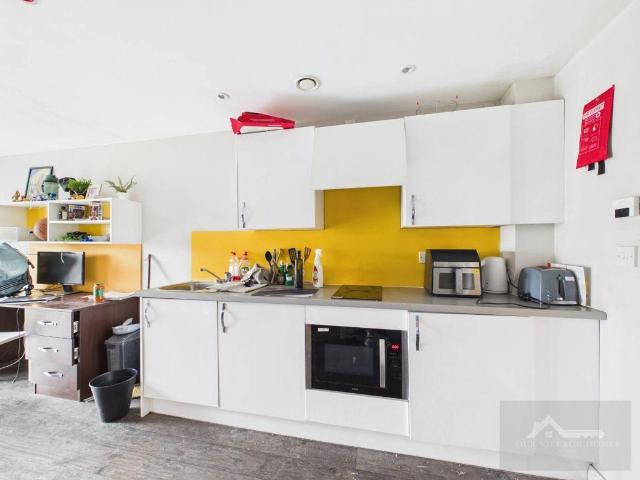 1 bed flat for sale