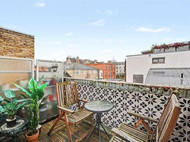 1 bed flat for sale