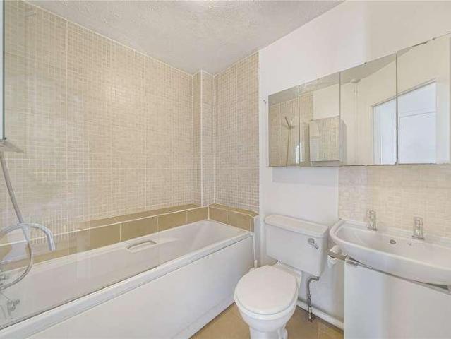 1 bed flat for sale