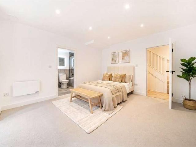 1 bed flat for sale