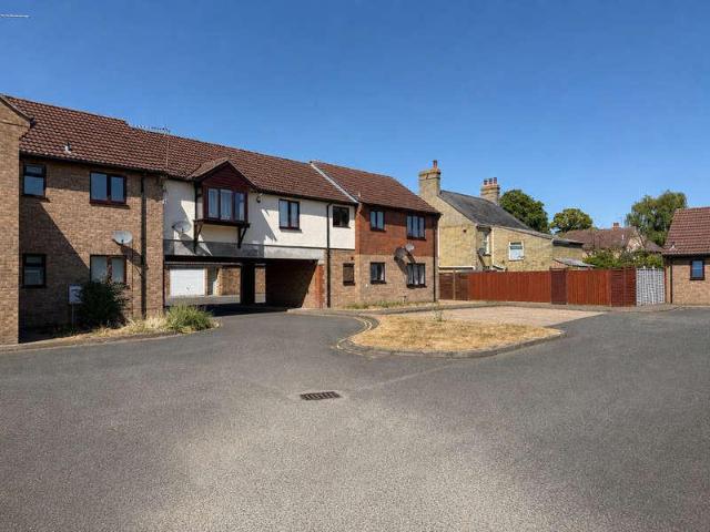 1 bed flat for sale