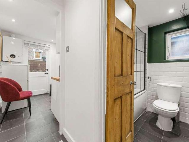1 bed flat for sale