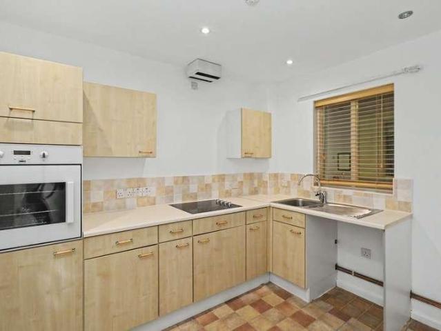 1 bed flat for sale