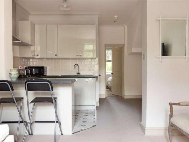 1 bed flat for sale