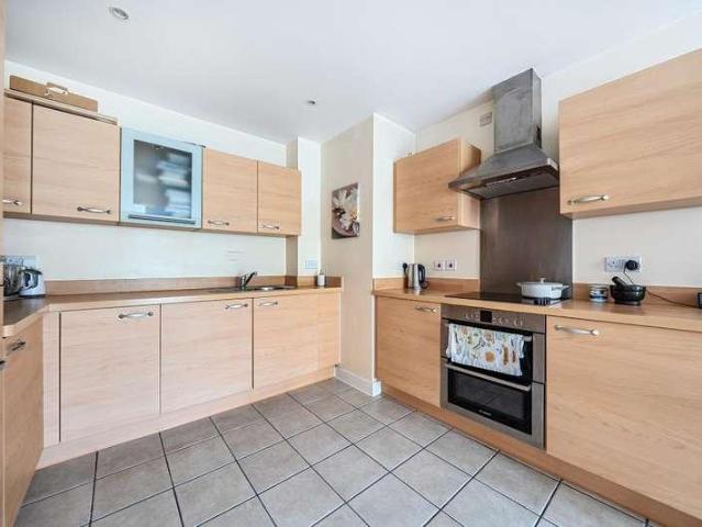1 bed flat for sale