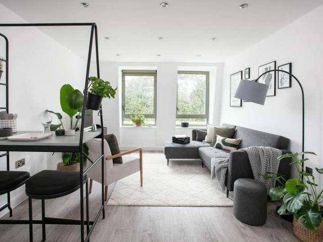 1 bed flat for sale