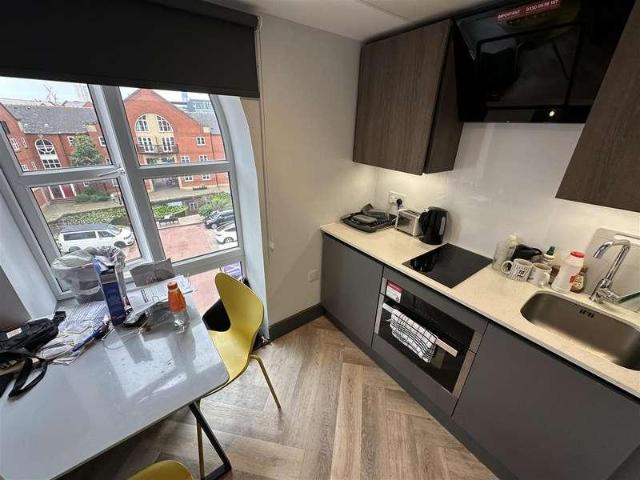 1 bed flat for sale