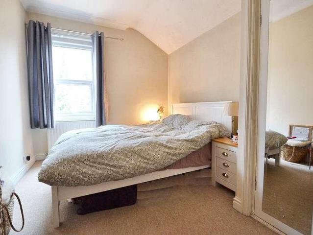 1 bed flat for sale
