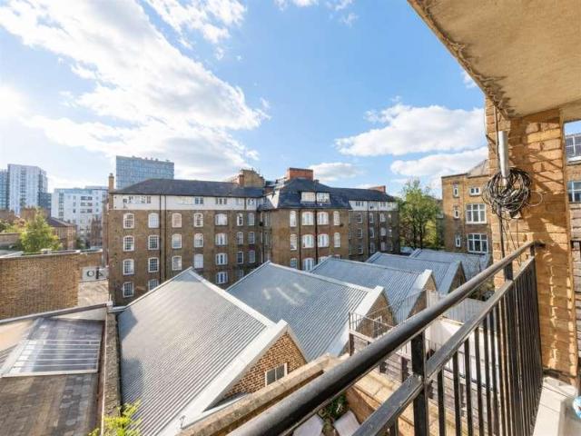 1 bed flat for sale