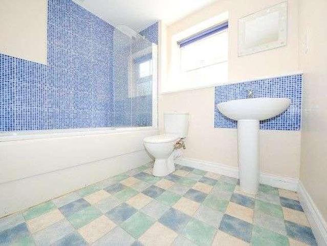 1 bed flat for sale