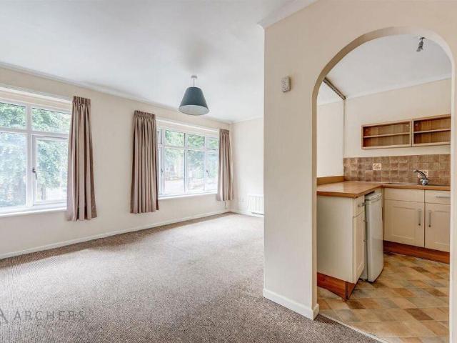 1 bed flat for sale