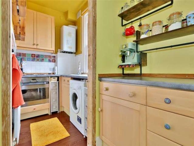1 bed flat for sale
