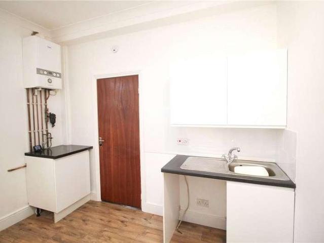 1 bed flat for sale