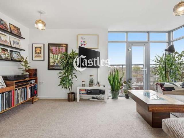 1 bed flat for sale
