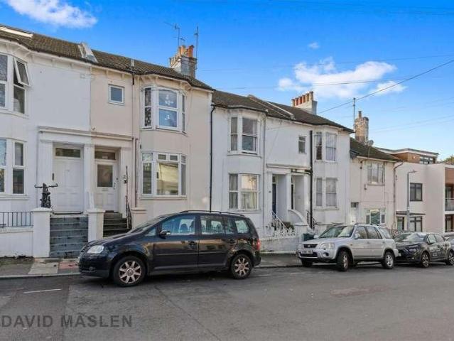 1 bed flat for sale