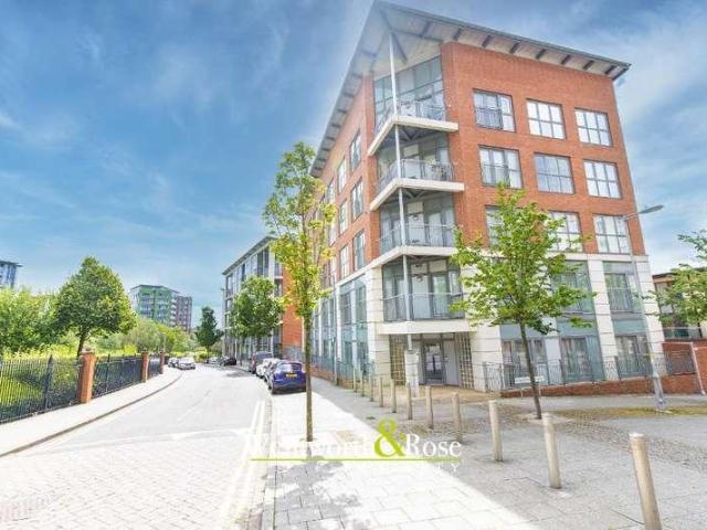 1 bed flat for sale