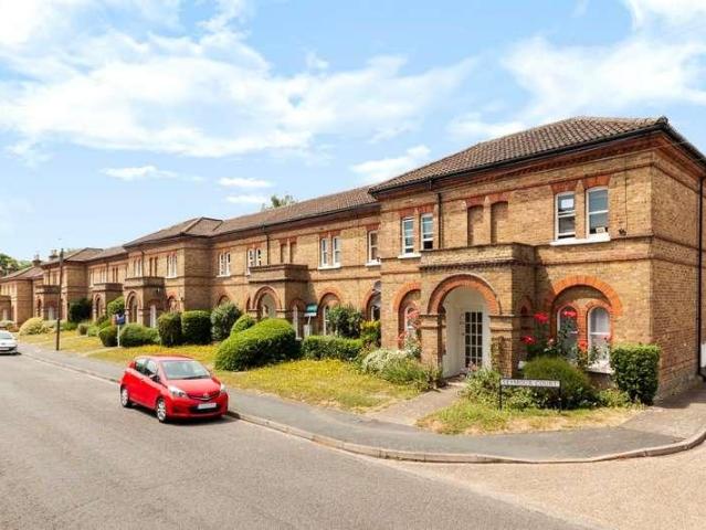 1 bed flat for sale