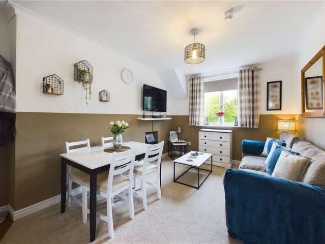 1 bed flat for sale