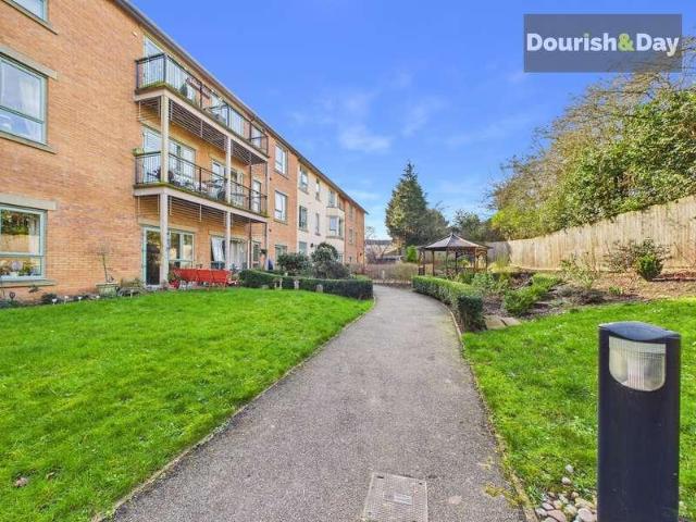 1 bed flat for sale