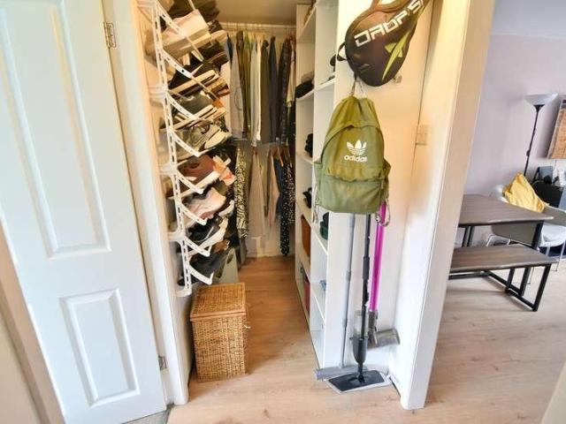 1 bed flat for sale
