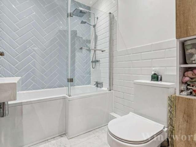 1 bed flat for sale