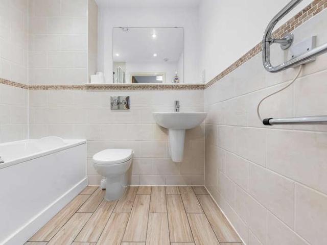 1 bed flat for sale