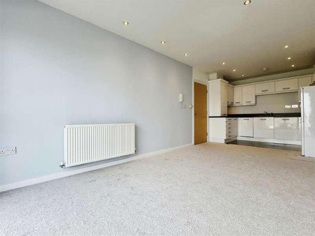 1 bed flat for sale