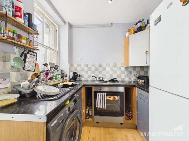 1 bed flat for sale