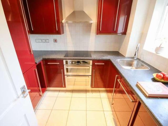 1 bed flat for sale