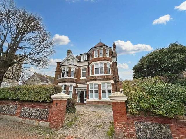 1 bed flat for sale