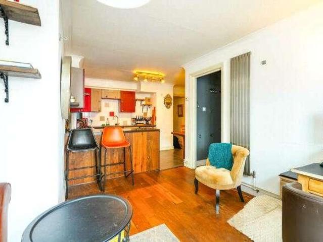 1 bed flat for sale