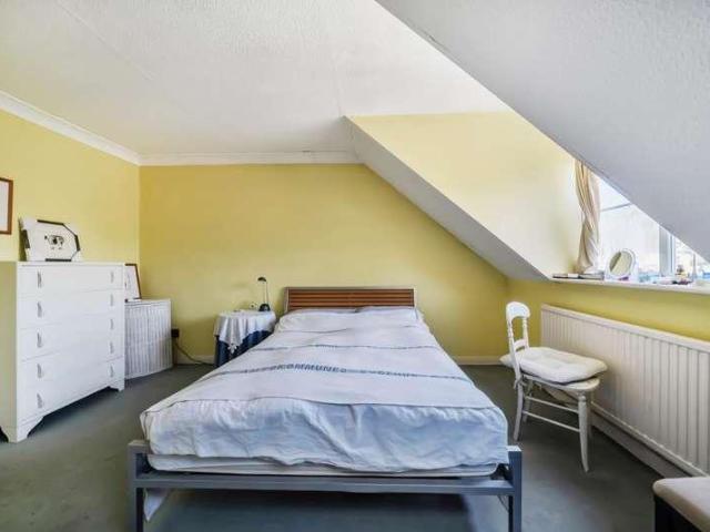 1 bed flat for sale